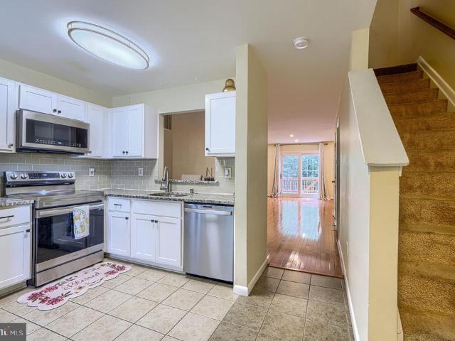 3818 Swift Run Drive