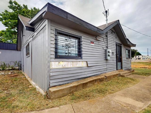 3818 S Lancaster Road # 100