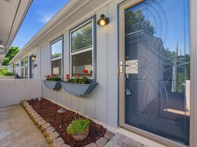 3818 Thrushwood Dr, Chattanooga, TN 37415