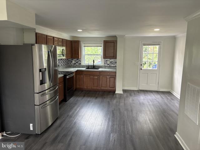 3818 W Bay Avenue # 3818