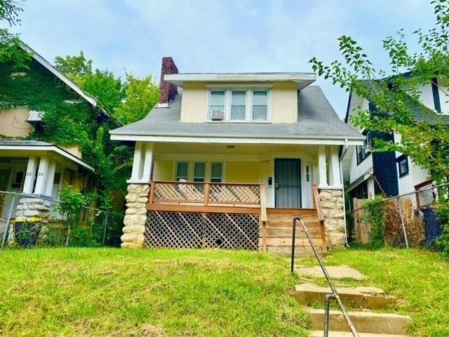 3818 Wayne Ave, Kansas City, MO 64109