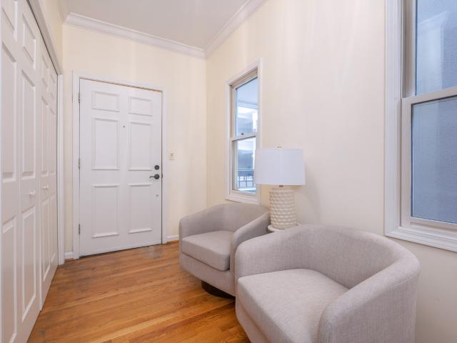 3818 West End Ave # 204