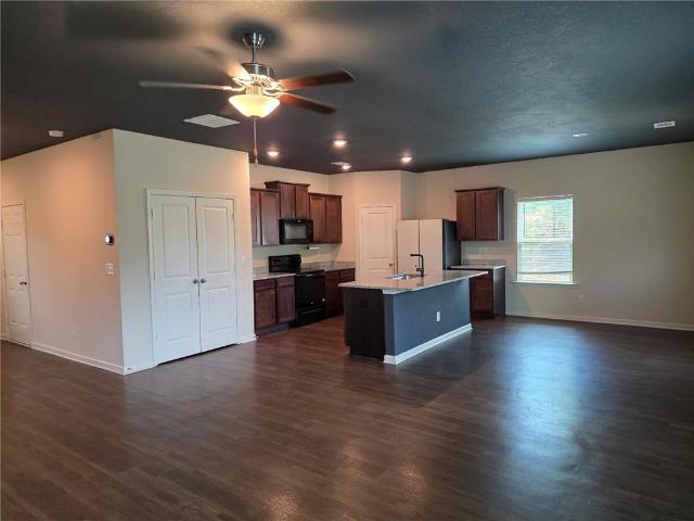 3819 Saddle Hill Way