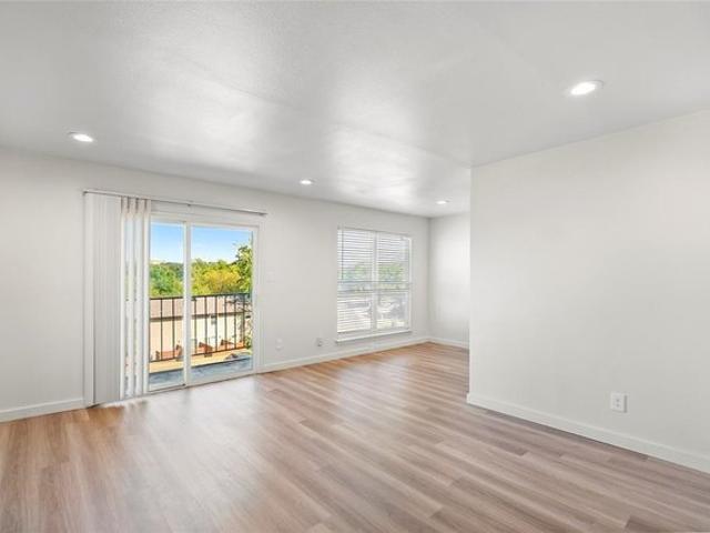 3819 Southway Dr Apt 211, Austin, TX 78704