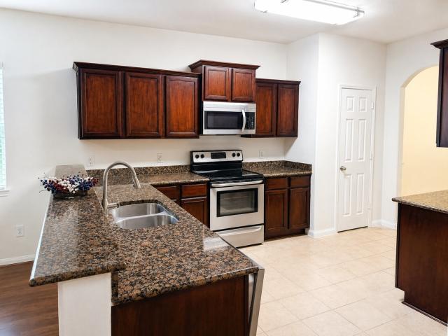 38106 N Sweetwater Circle