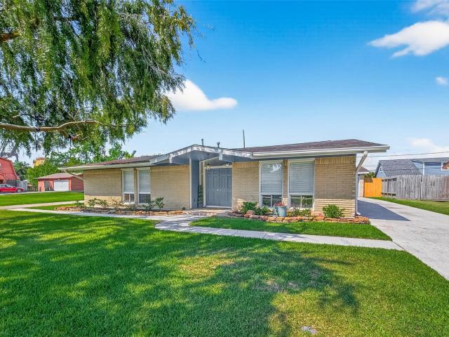 3810 Marlin Lane