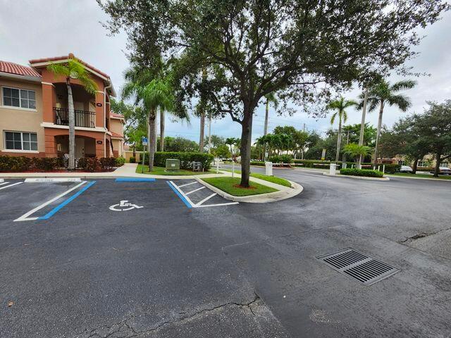 3810 N Jog Rd, Unit 202, West Palm Beach, FL 33411 | MLS #R11158