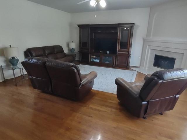 3810 Buckley Ln, Missouri City, TX 77459 | MLS #13178 | Compass