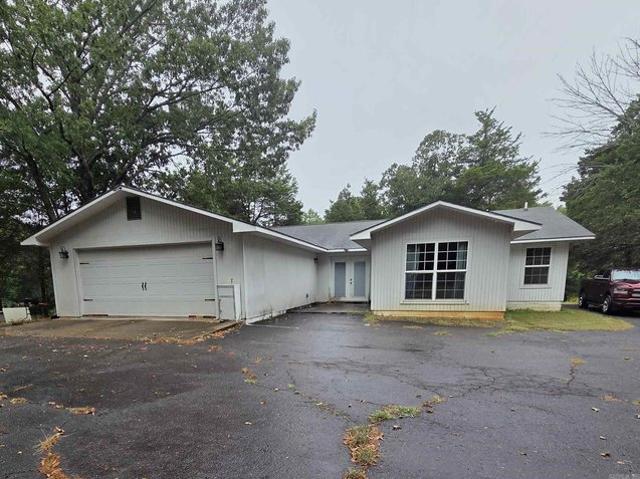 3810 E 6th St, Russellville, AR 72802