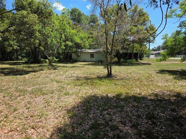 3810 E Lumsden Rd, Valrico, FL 33594