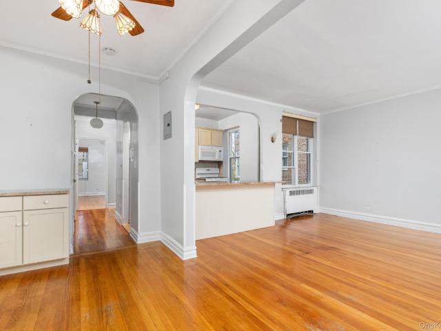 3810 Greystone Ave. 507