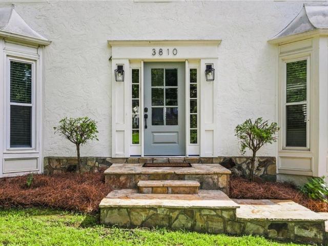 3810 Running Fox Drive