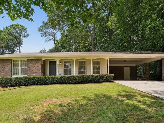 3810 Sarahs Ln, Tucker, GA 30084