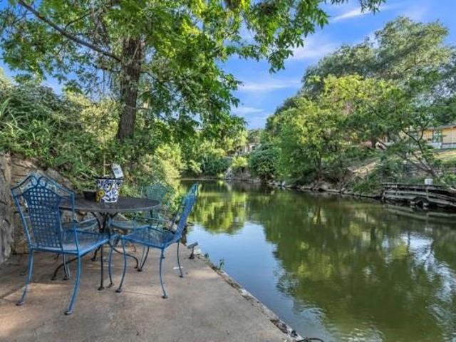 3810 Silver Creek Court