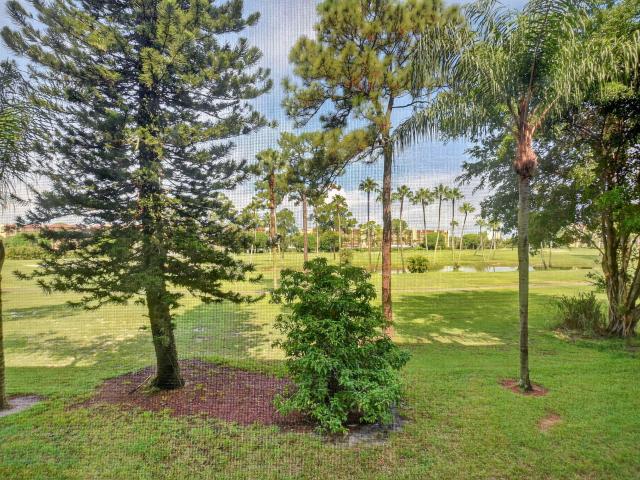 3810 Via Poinciana, Unit 206, Lake Worth, FL 33467 | MLS #B26001