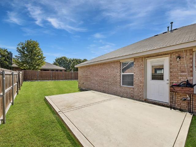 3810 Wolf Creek Lane