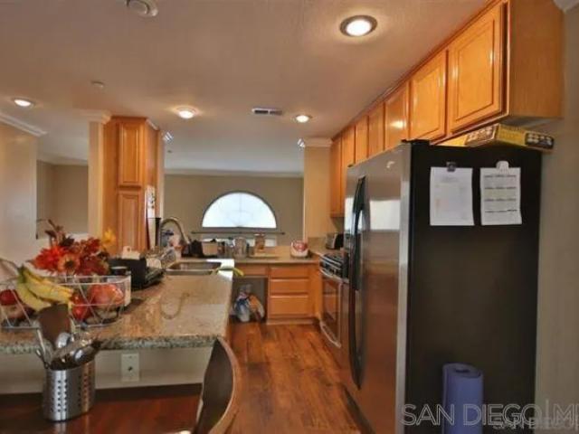 3810 3 Mykonos Lane # 9