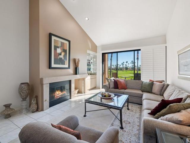 38118 Zinnia Ln E, Palm Desert, CA 92211