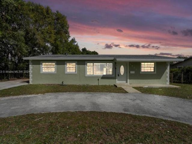 3811 NW 207th St, Miami Gardens, FL 33055