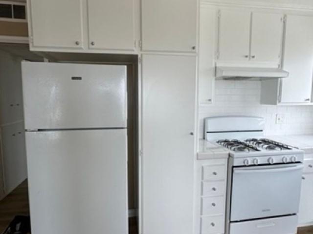 3811 Bluff 2 Bedroom Apartment for Rent at 3811 Bluff Pl, Los Angeles, CA 90731 Coastal San Pedro