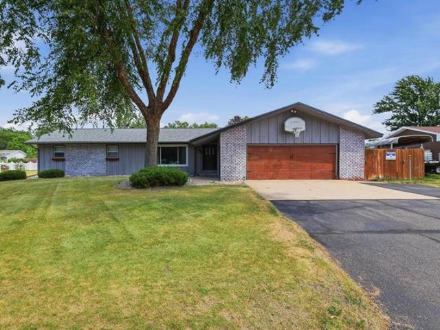 3811 Cliff St, Wisconsin Rapids, WI 54494