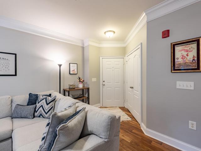 3811 Lunceston Way 004