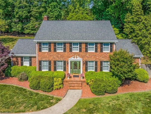 3811 Langdale Dr, High Point, NC 27265