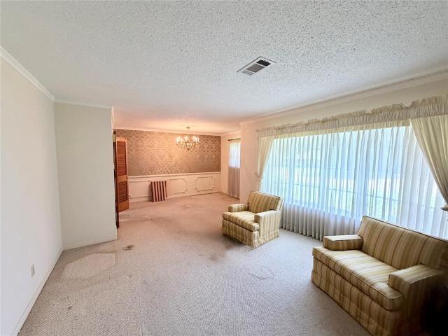 3811 Laurel Canyon Drive