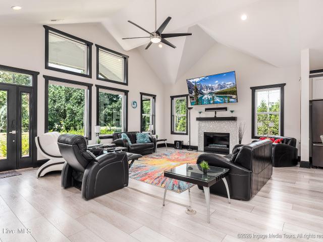 3811 Lockhaven Lane