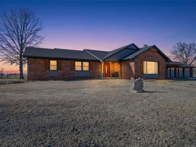 3811 S 45th St E, Muskogee, OK 74403