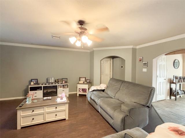 3811 Trent Cove Ln