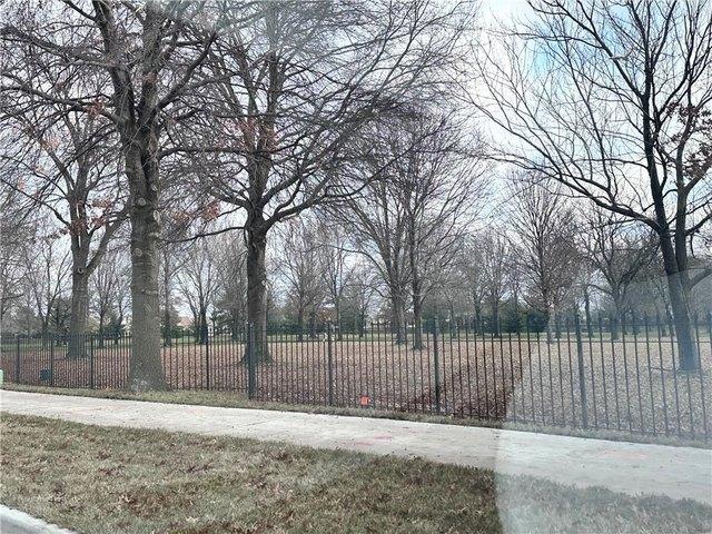 3811 W 138th Cir, Leawood, KS 66224