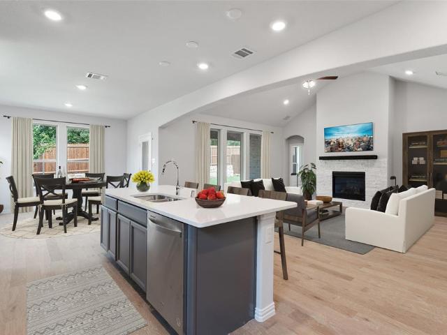 3812 Majesty Court