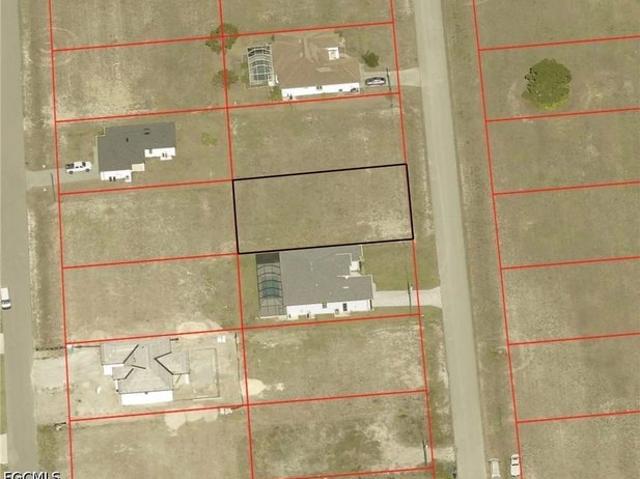 3812 NW 43rd Pl, Cape Coral, FL 33993