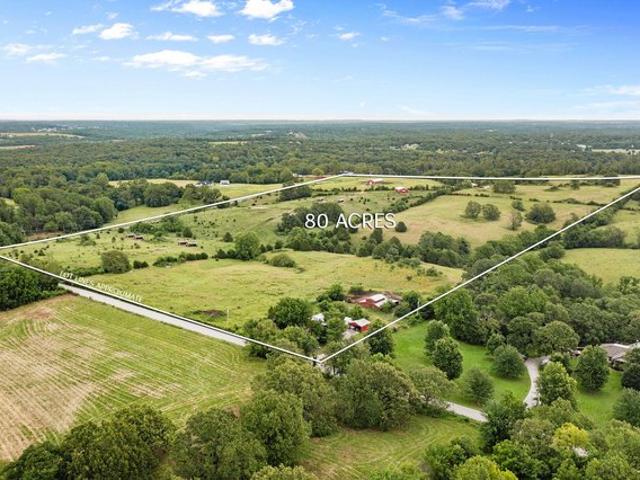 3812 N Farm Road 131, Springfield, MO 65803
