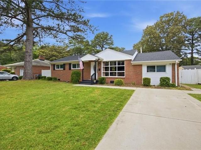 3812 N Ingleside Dr, Norfolk, VA 23502