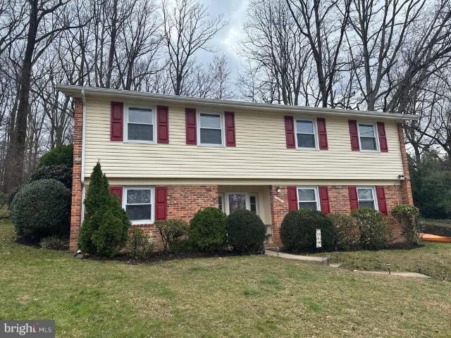 3812 Tall Oak Court