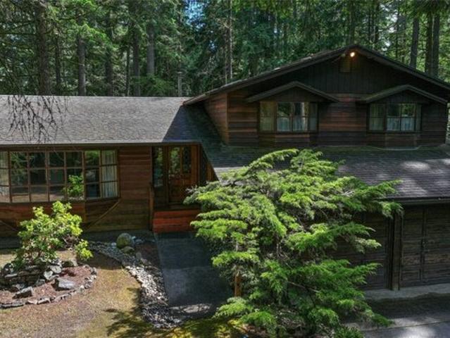 3812 th Street Ct NW, Gig Harbor, WA 98332
