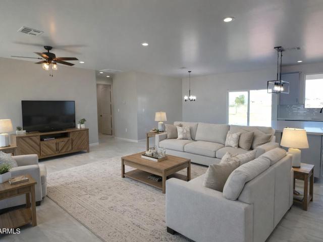 38134 w rancho drive