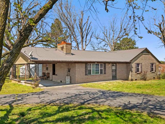 3813 Highway 157