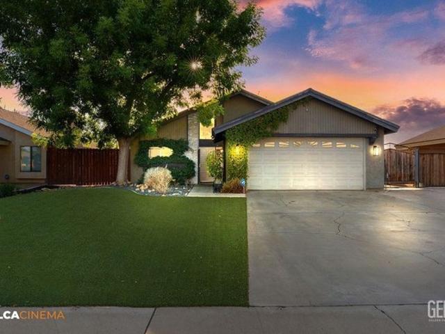 3813 Rockcastle Dr, Bakersfield, CA 93309