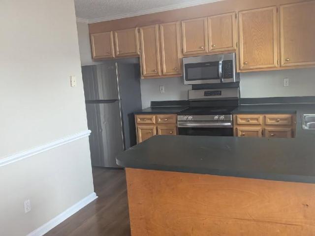 3813 Sterling Pointe Drive # V 2