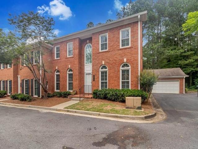3813 Savannah Square E, Doraville, GA 30340