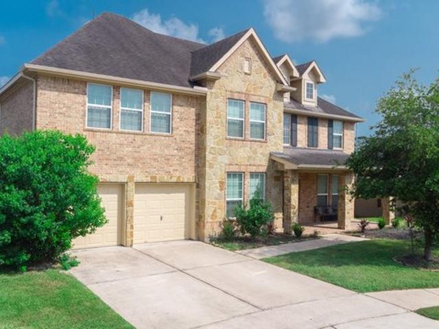 3813 Wild Oak Dr, Pearland, TX 77581