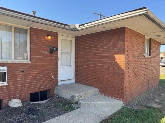 381 385 S Yearling Rd 3 Bedroom Apartment for Rent at 381 S Yearling Rd, Whitehall, OH 43213