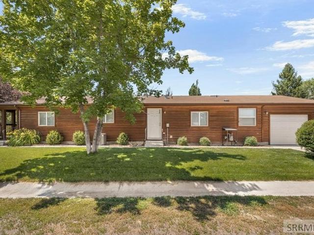381 E 3rd N, Saint Anthony, ID 83445