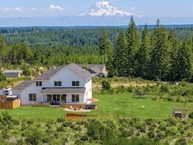 381 E Benson Ridge Rd, Grapeview, WA 98546