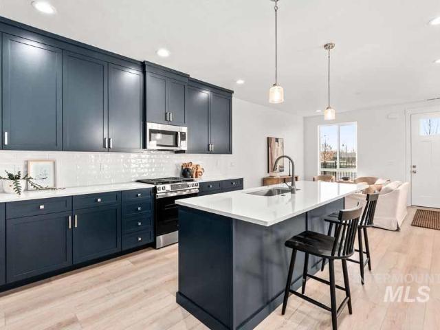 381 E Lombard Ln The Destin