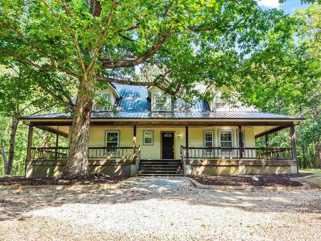 381 E Strawberry Rd, Jessieville, AR 71909