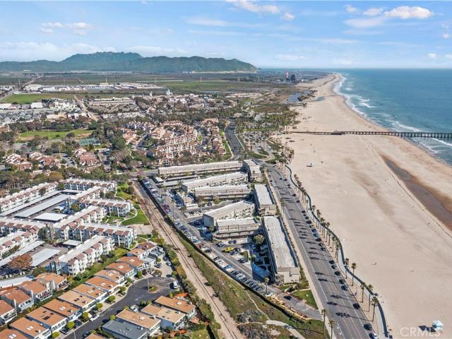 381 E Surfside